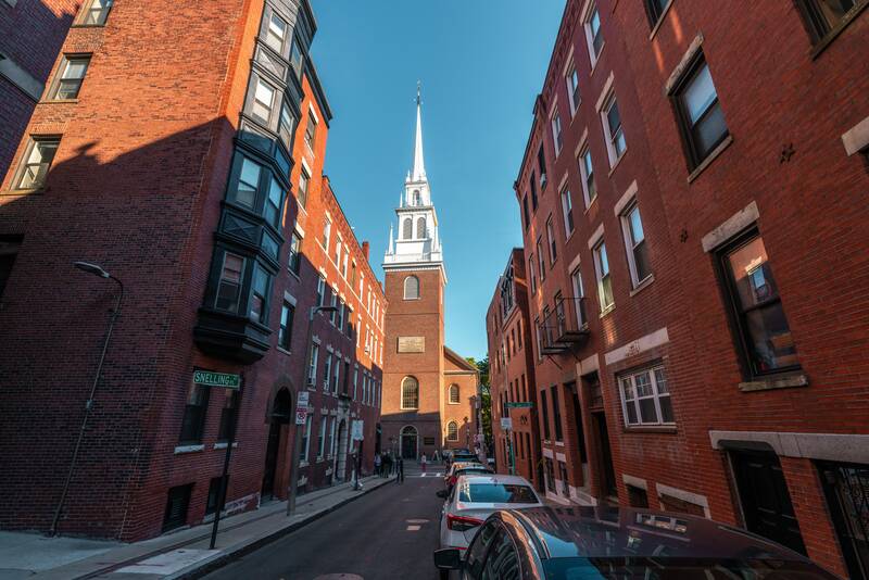 Boston's Freedom Trail: A Walking Guide