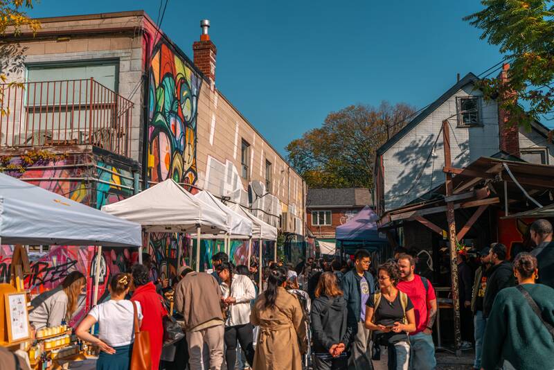 Discover Toronto: 12 Awesome Things to Do and See