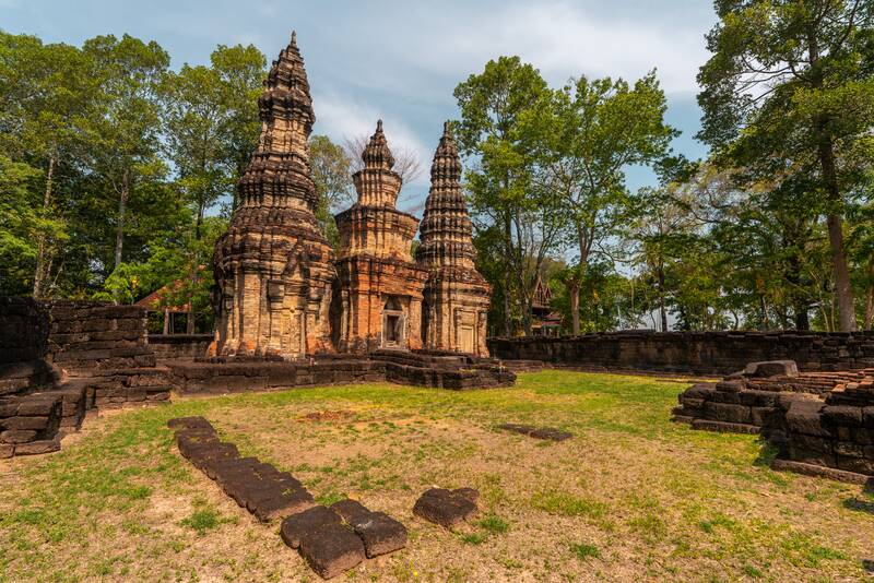 Discover Si Saket: 11 Amazing Things to Do and More