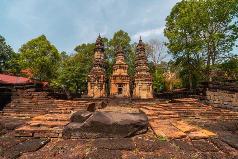 Discover Si Saket: 11 Amazing Things to Do and More