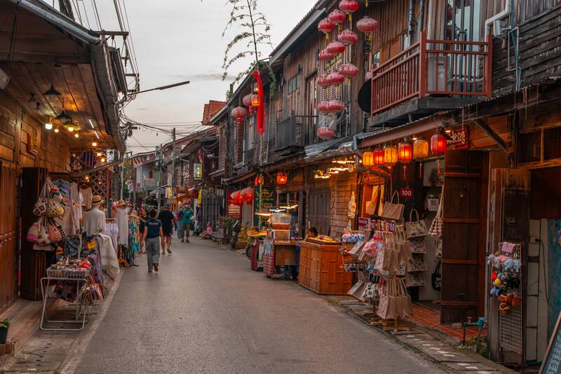 Chiang Khan Travel Guide: 8 Best Things to Do & More