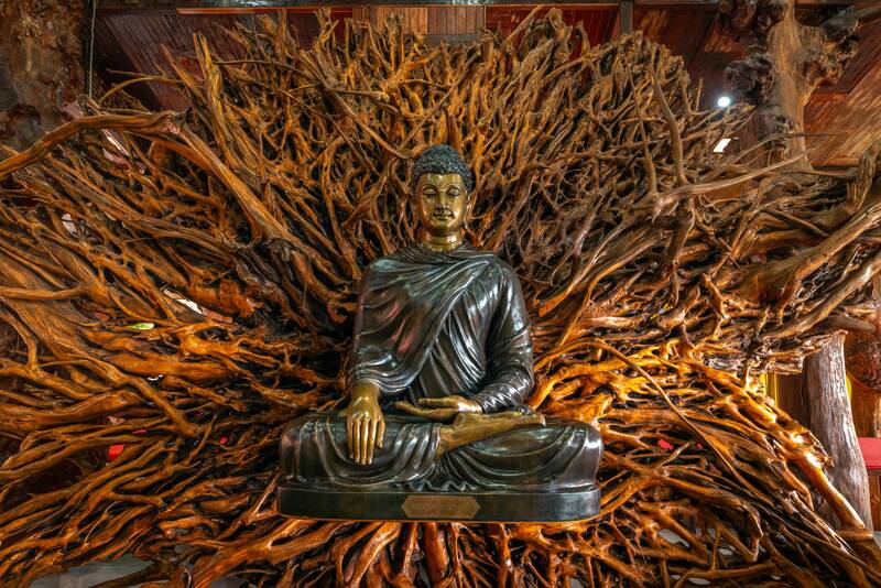 Exploring Sakon Nakhon: 10 Best Things to Do & More