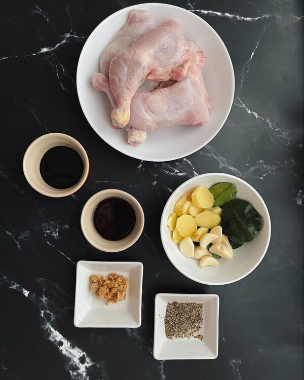 Thai Braised Chicken in Fish Sauce (Gai Tom Nam Pla) Recipe